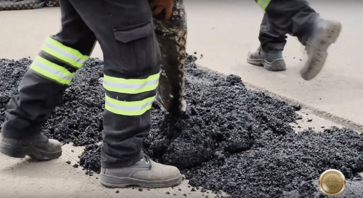 ¿Cómo se forman los baches?